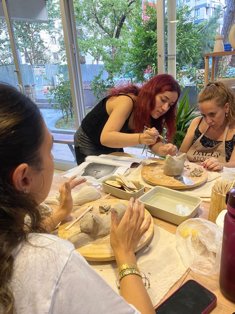 İstanbul Heykel Atölyesi - Atölye Dally